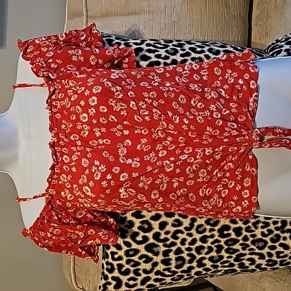 Hippie Rose | Tops | Hippie Rose Red Floral Top | Poshmark